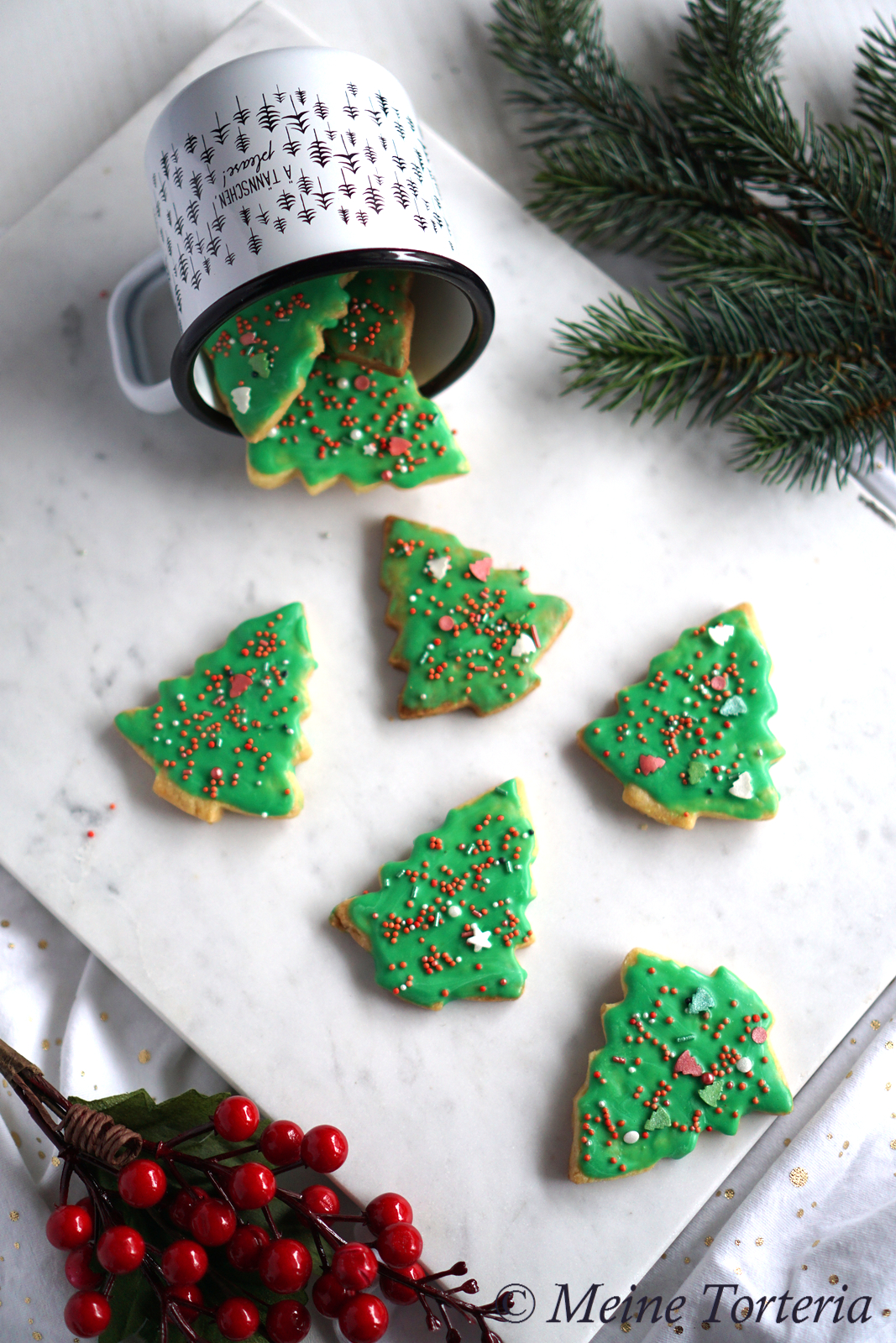 Ausstechkekse in Tannenbaum-Form - Meine Torteria